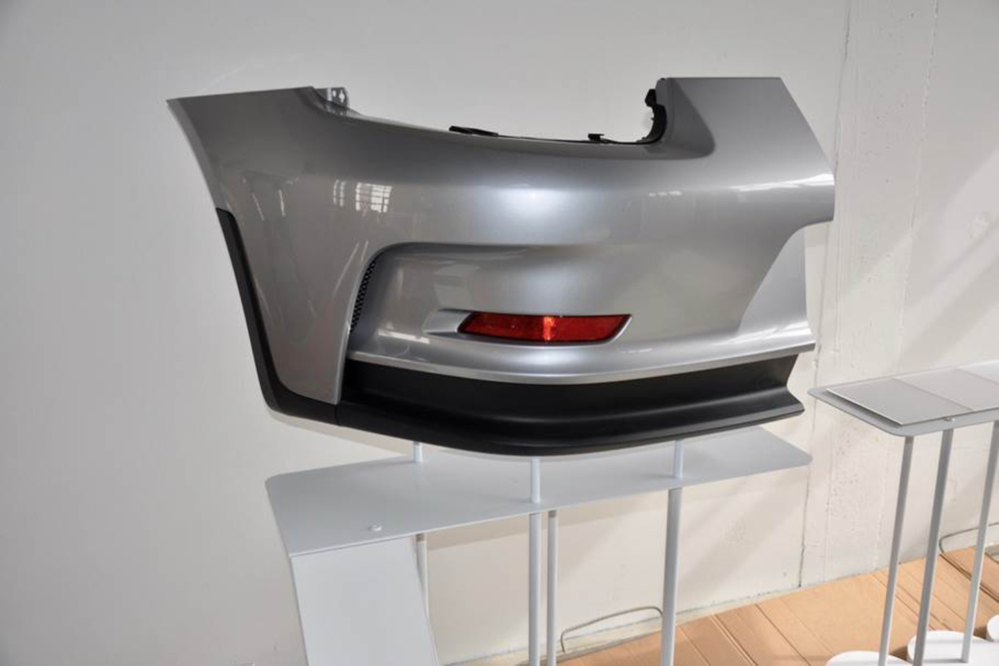 Monomaterial solutions for the automotive industry | Covestro