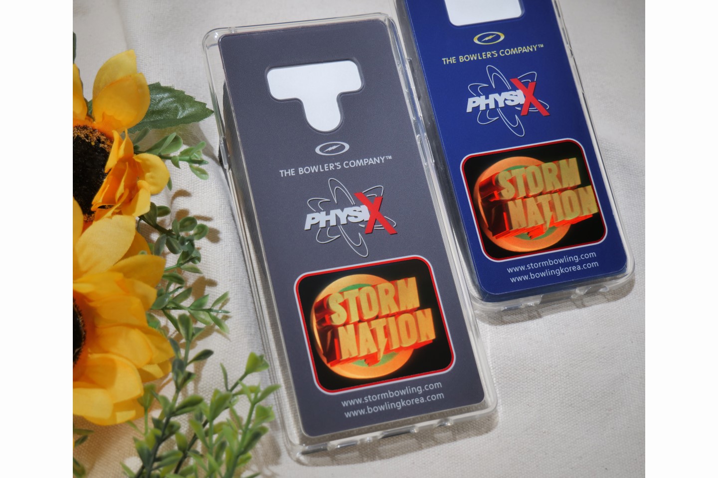 Holograms on mobile phone cases | Covestro